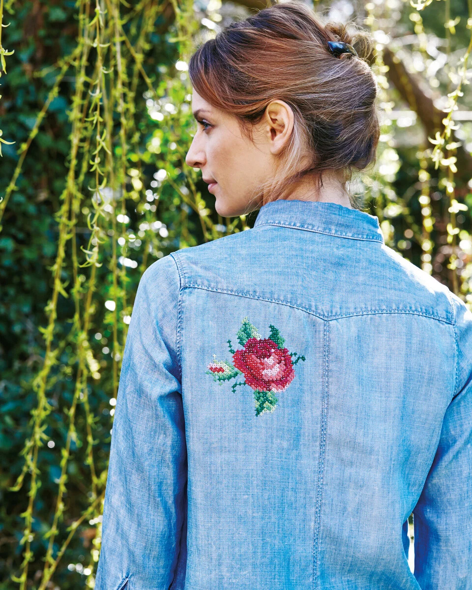 Kit de broderie Roses 10x10 cm – Achetez à bas prix ici
